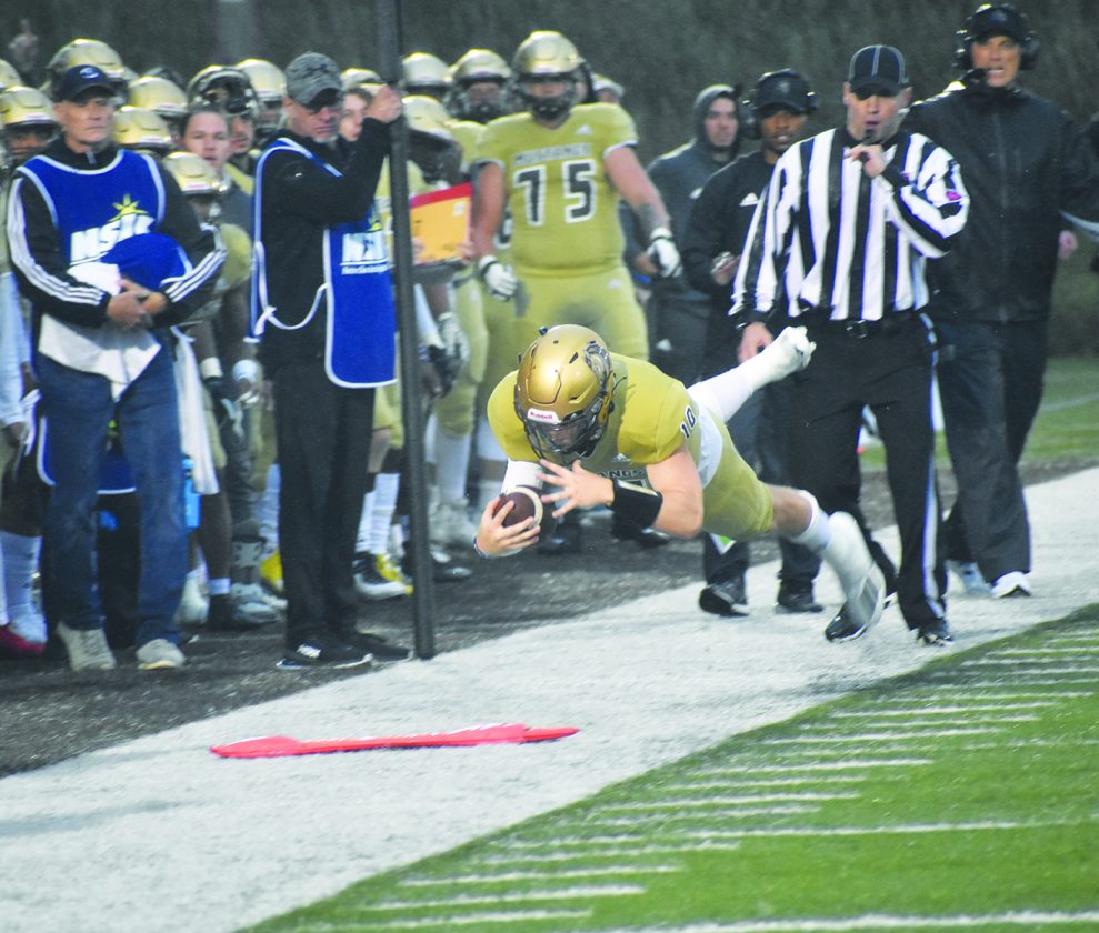 SMSU FOOTBALL: Cold open | News, Sports, Jobs - Marshall Independent